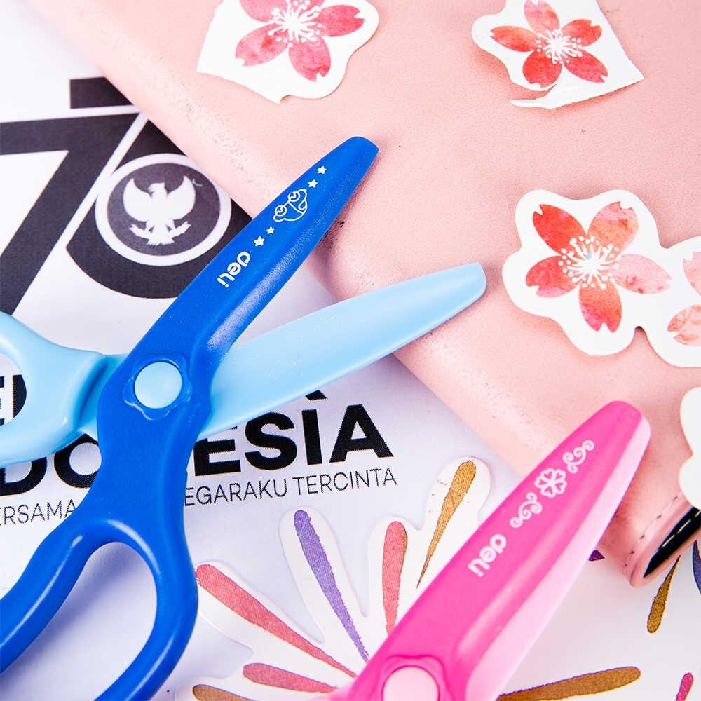 DELI E6067 School Plastic Scissors 120mm – thestationerycompany.pk
